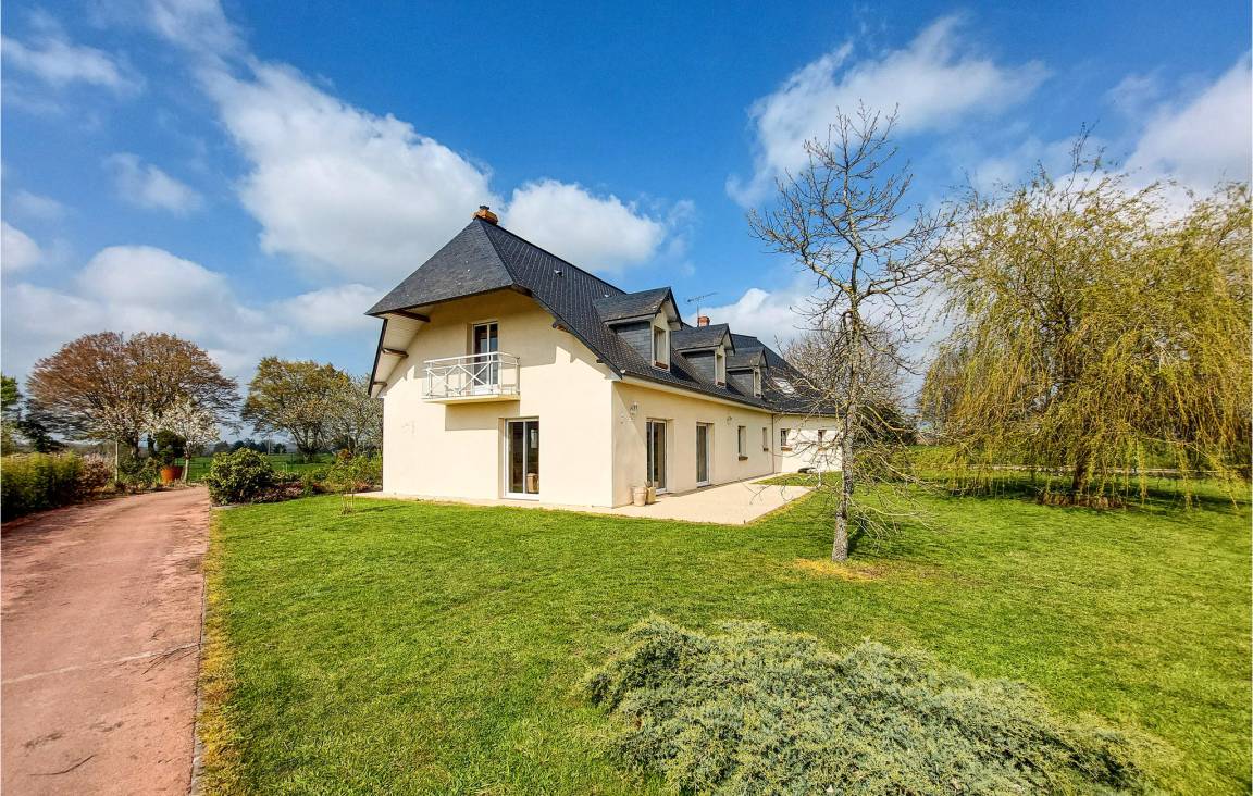 200 M² Maison De Vacances ∙ 5 Chambres ∙ 8 Personnes - Rouen