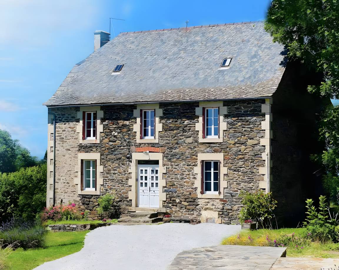 200 M² Maison De Vacances ∙ 4 Chambres ∙ 12 Personnes - Cantal