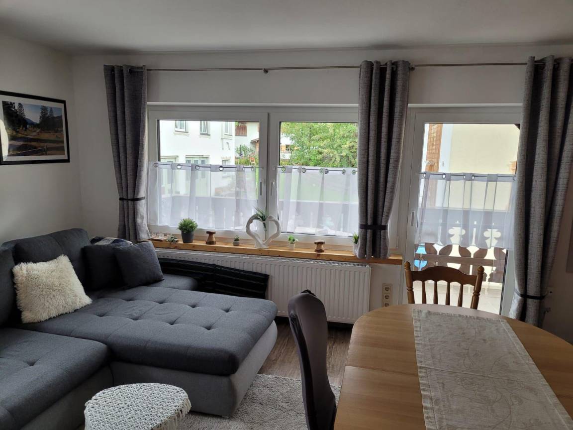 50 M² Ferienwohnung ∙ 1 Schlafzimmer ∙ 5 Gäste - Haldensee