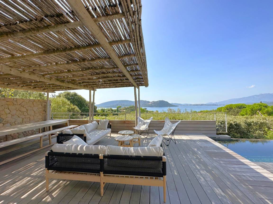 250 M² Villa ∙ 5 Chambres ∙ 10 Personnes - Plage de Palombaggia