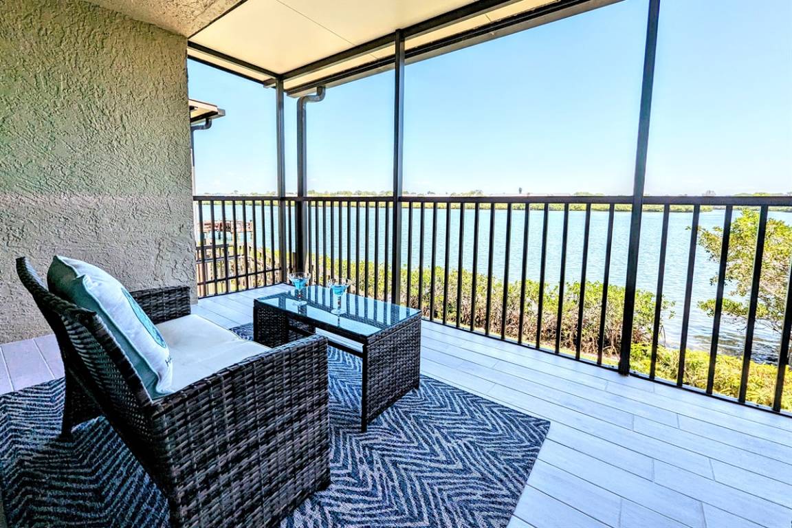 84 M² Condo ∙ 2 Bedrooms ∙ 6 Guests - Indian Shores, FL