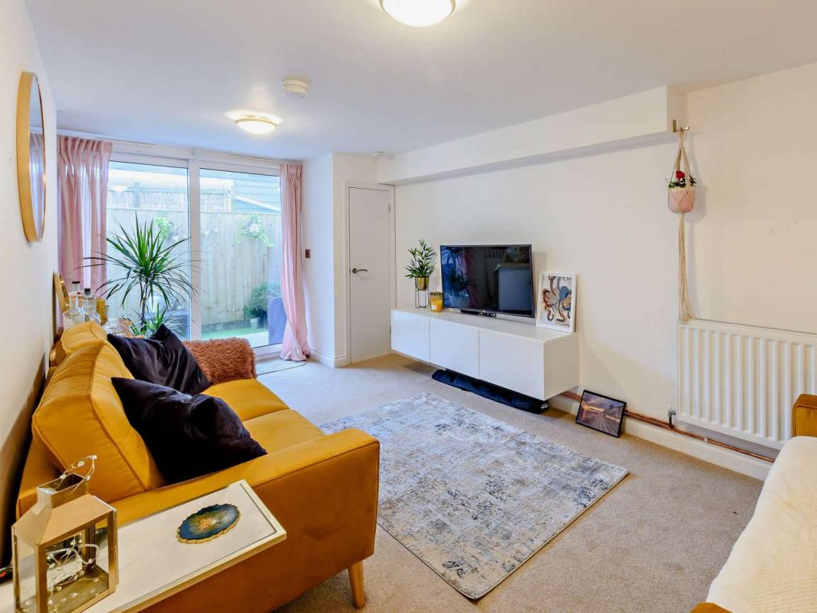 Cottage ∙ 3 Bedrooms ∙ 6 Guests - Shanklin