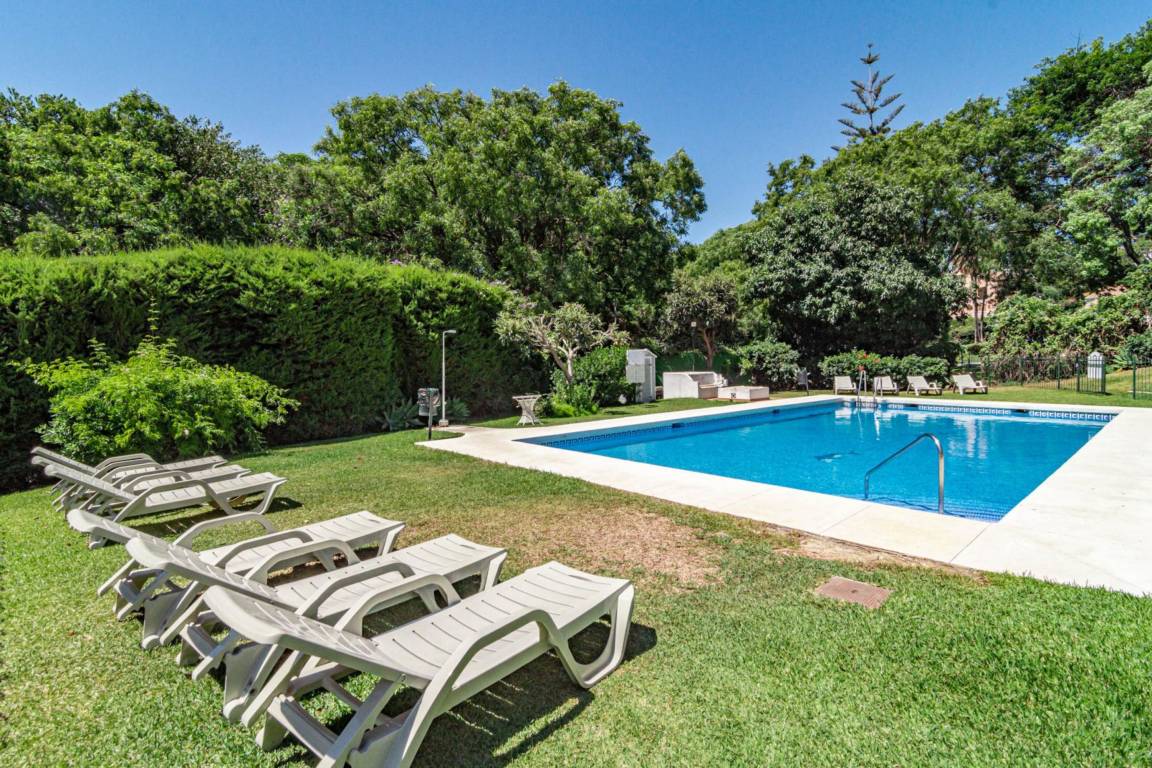 90 M² Apartament ∙ 2 Sypialnie ∙ 2 Gości - Puerto Banús