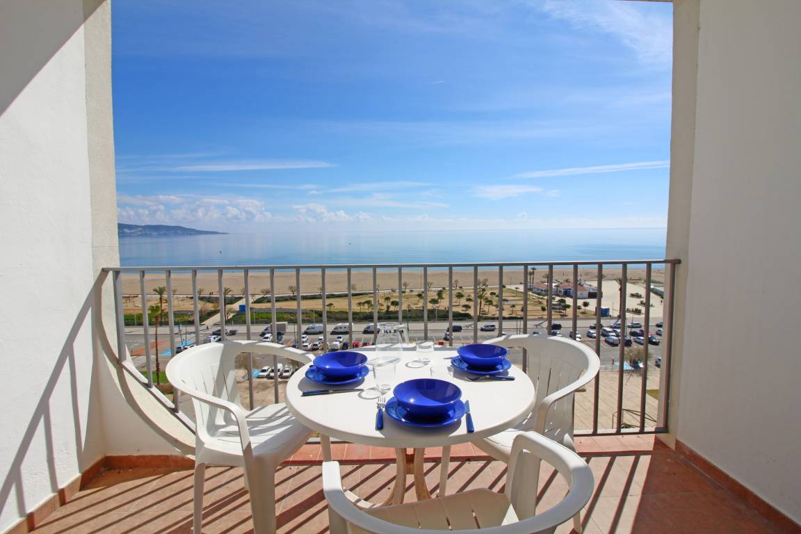 24 M² Estudio ∙ 3 Huéspedes - Ampuriabrava