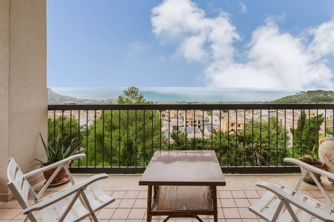 200 M² Huis ∙ 4 Slaapkamers ∙ 8 Gasten - Erice