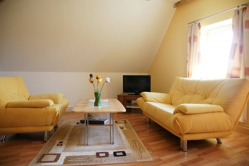 35 M² Ferienwohnung ∙ 1 Schlafzimmer ∙ 4 Gäste - Brünzow