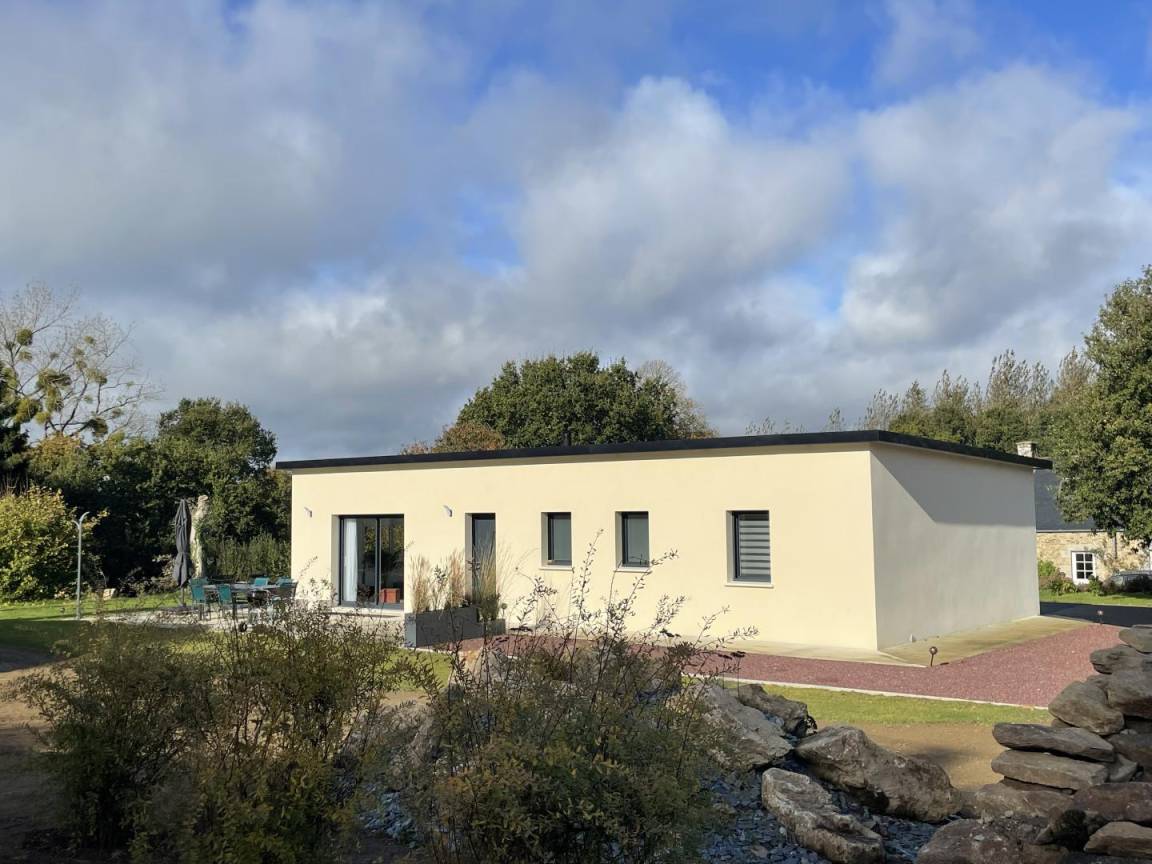 106 M² Gîte ∙ 3 Chambres ∙ 6 Personnes - Guingamp