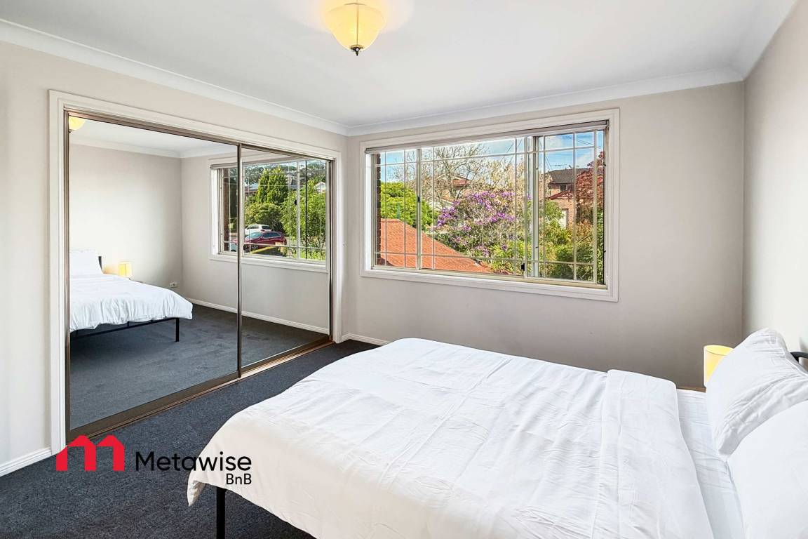 Apartment ∙ 4 Bedrooms ∙ 7 Guests - Dural