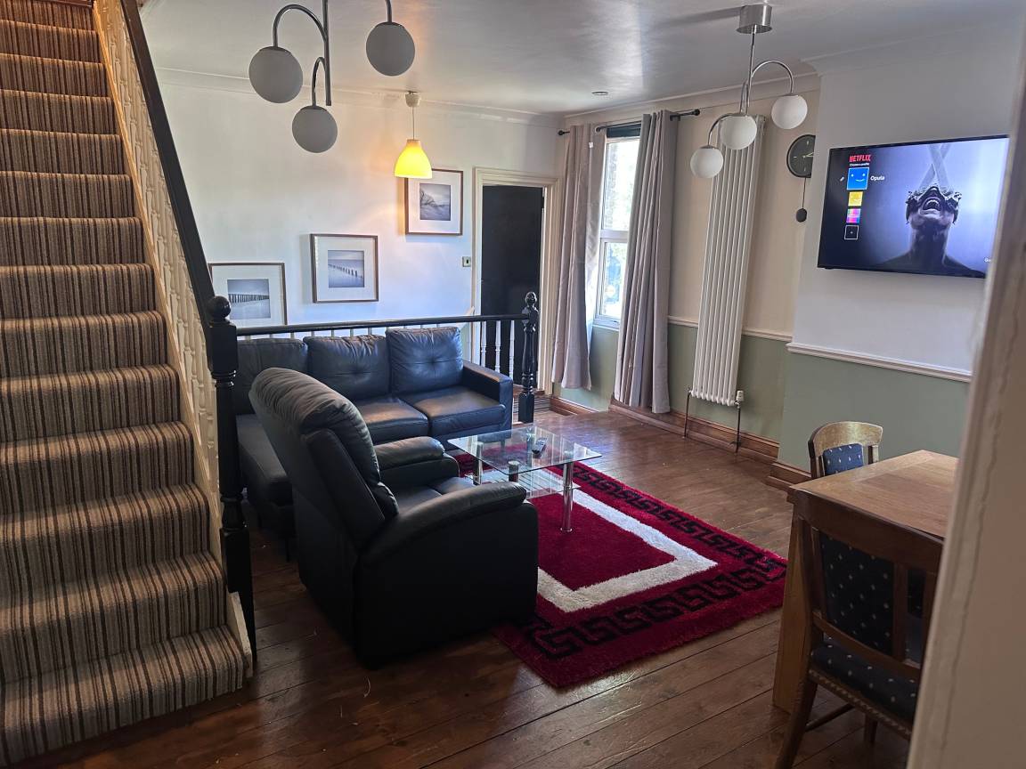 55 M² Apartment ∙ 3 Bedrooms ∙ 6 Guests - Woolwich