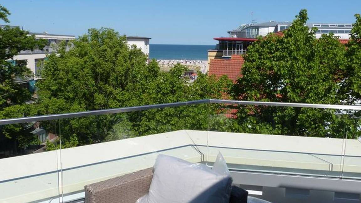 148 M² Ferienwohnung ∙ 3 Schlafzimmer ∙ 6 Gäste - Warnemünde