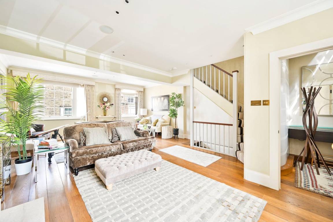 1700 M² Ferienhaus ∙ 2 Schlafzimmer ∙ 4 Gäste - Chelsea