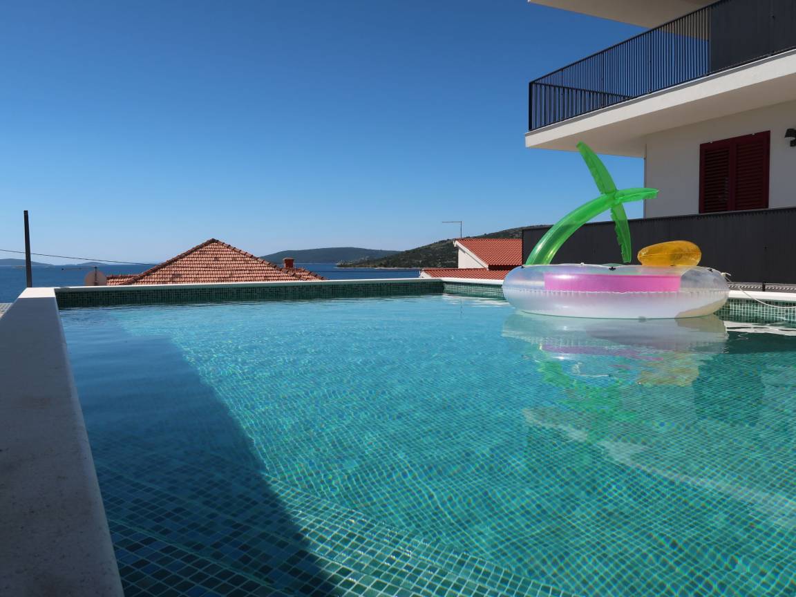 68 M² Maison De Vacances ∙ 1 Chambre ∙ 2 Personnes - Seget Vranjica