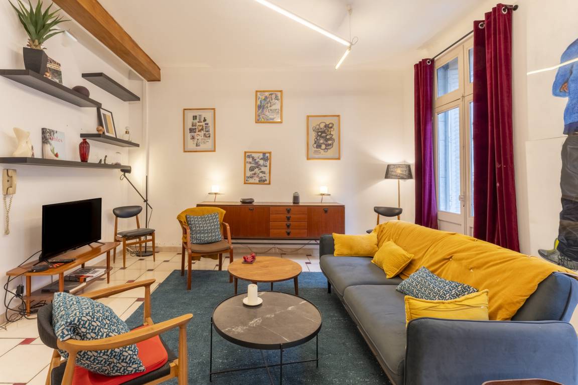 110 M² Apartment ∙ 3 Bedrooms ∙ 8 Guests - Avignon