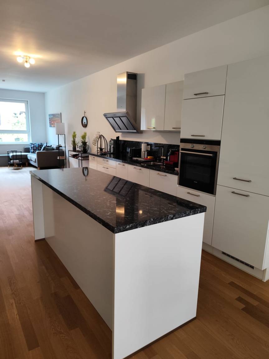 80 M² Apartment ∙ 2 Bedrooms ∙ 4 Guests - Hamburg