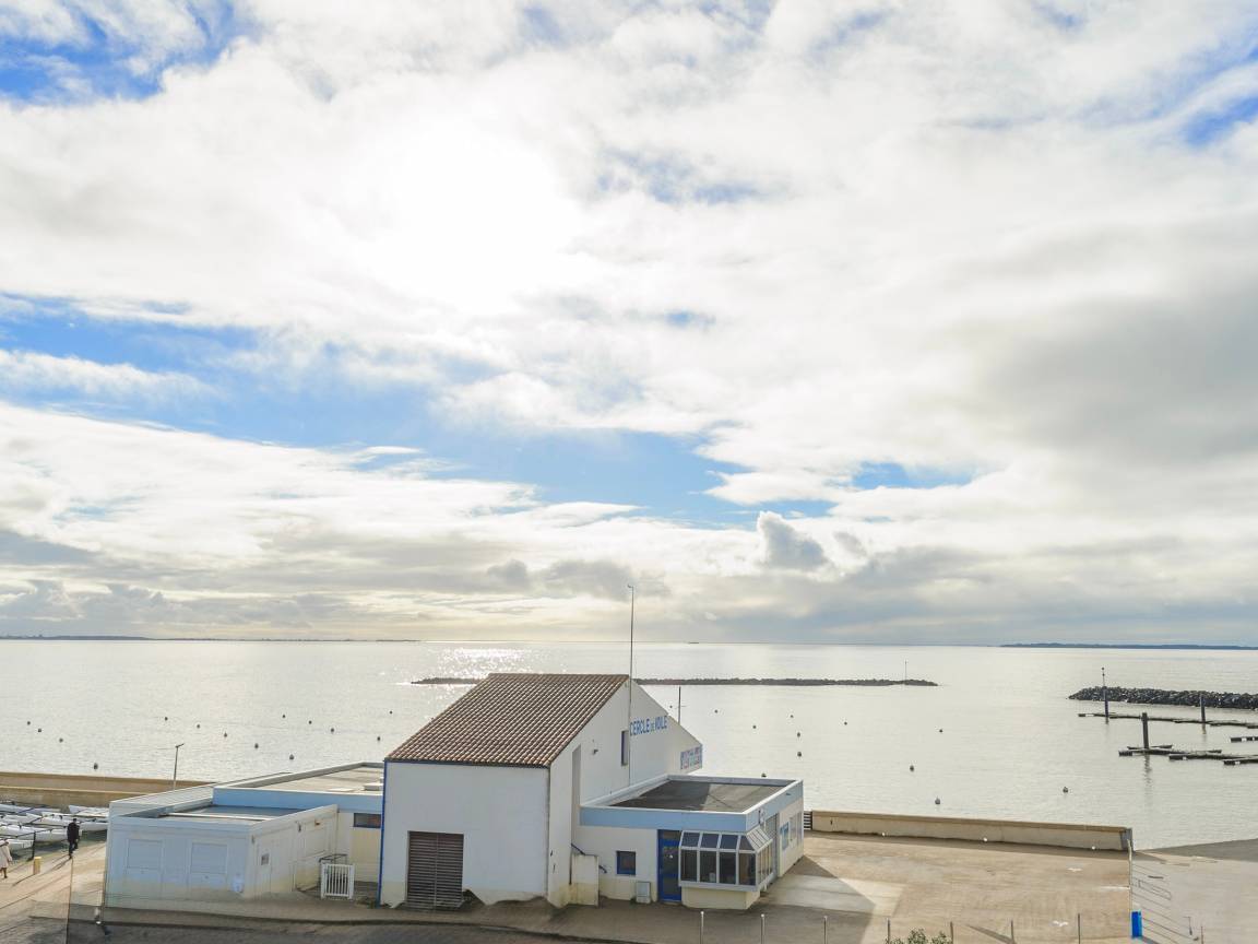 75 M² Apartment ∙ 4 Bedrooms ∙ 6 Guests - Châtelaillon-Plage