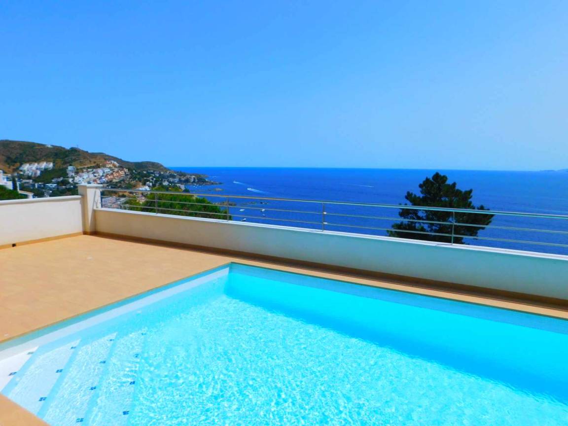 74 M² Apartamento ∙ 2 Habitaciones ∙ 6 Huéspedes - Roses