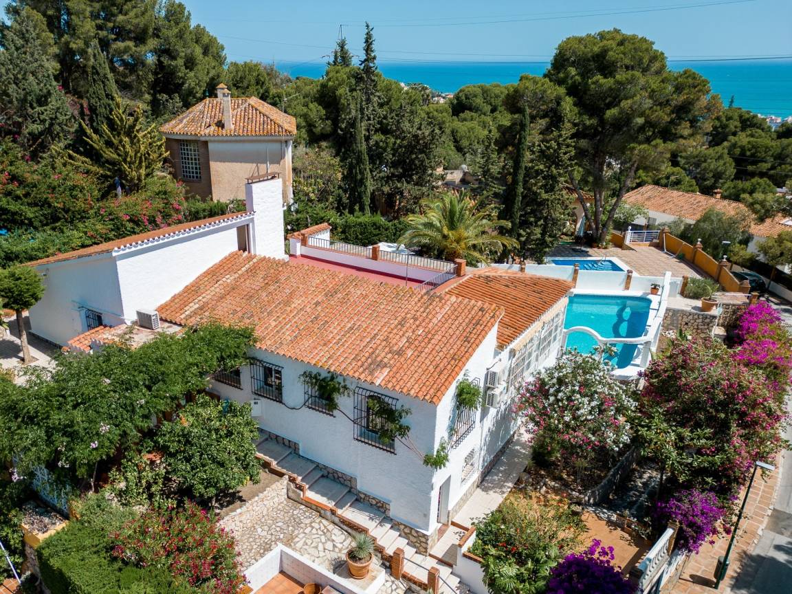 100 M² Villa ∙ 3 Chambres ∙ 6 Personnes - Málaga