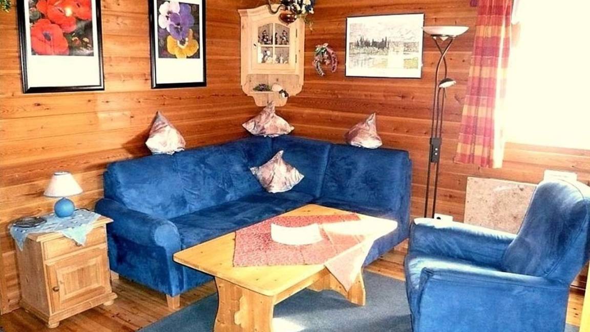 60 M² Ferienhaus ∙ 2 Schlafzimmer ∙ 4 Gäste - Viechtach