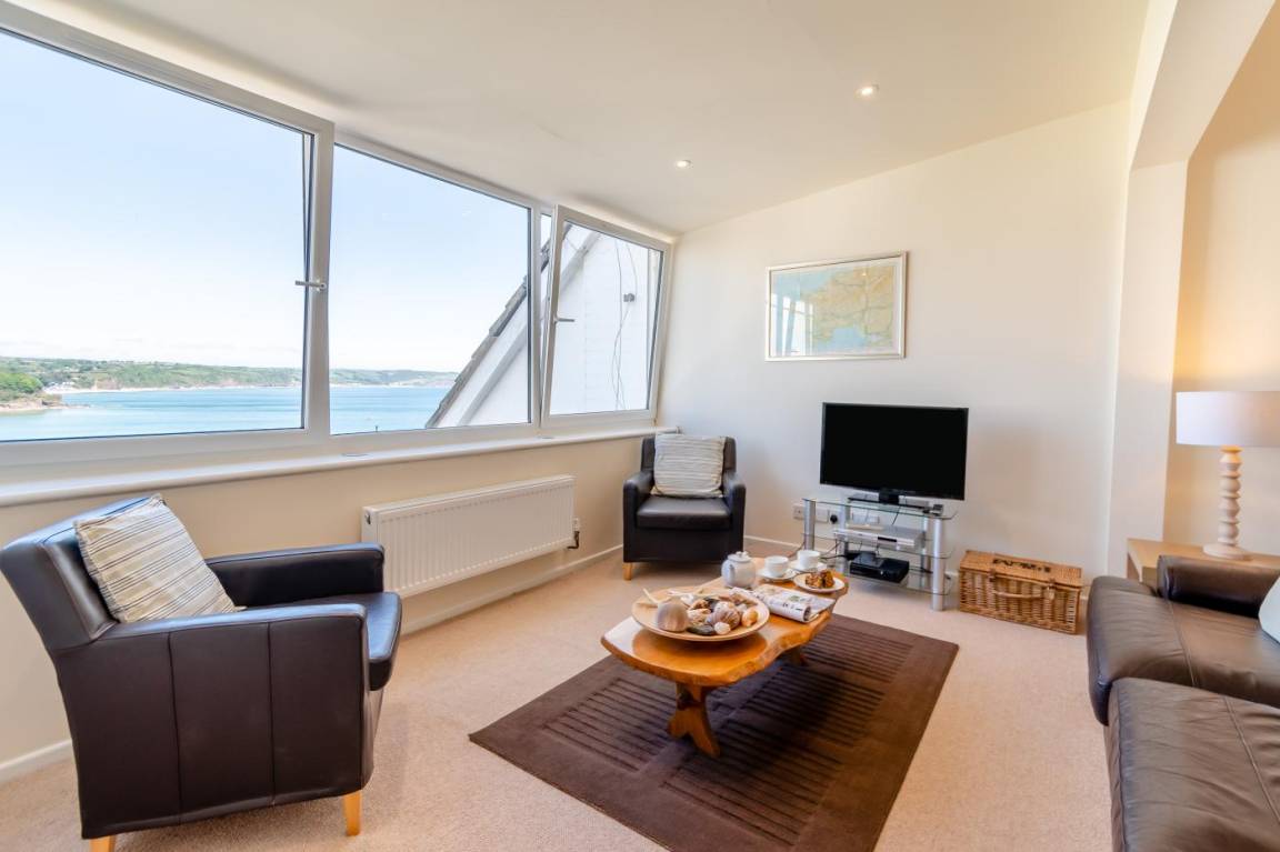 Cottage ∙ 3 Bedrooms ∙ 6 Guests - Saundersfoot