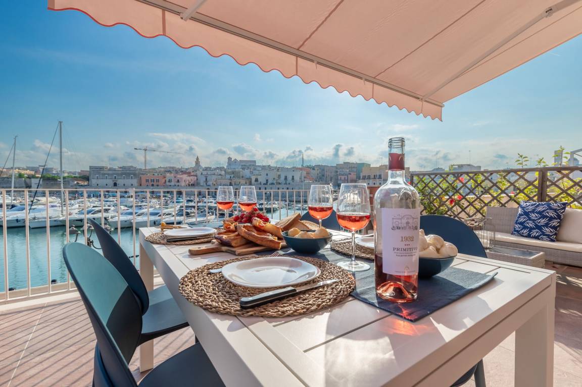 50 M² Apartment ∙ 1 Bedroom ∙ 6 Guests - Bisceglie