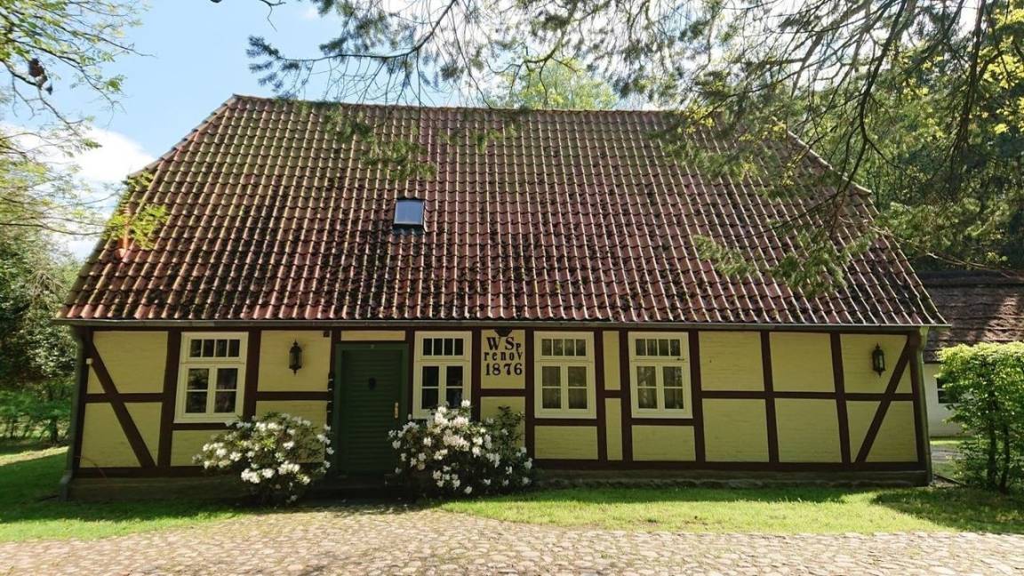 44 M² Apartment ∙ 2 Guests - Lüneburg