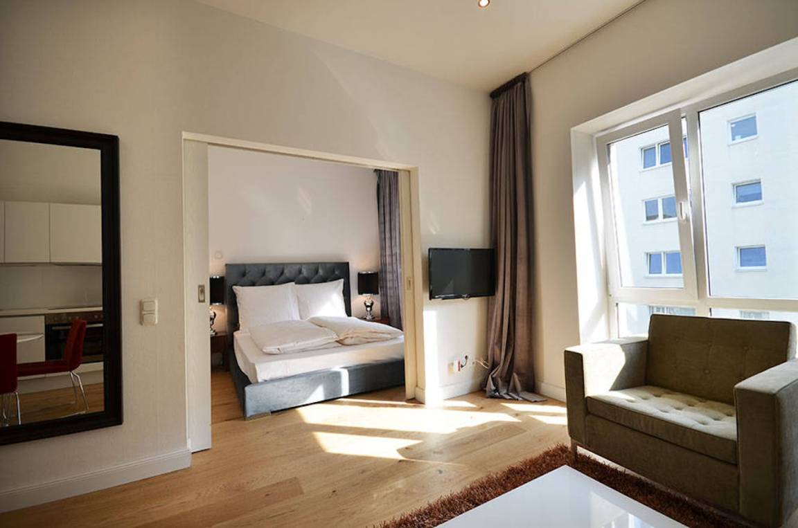 37 M² Apartment ∙ 1 Bedroom ∙ 2 Guests - Frankfurt (Main) Hauptbahnhof