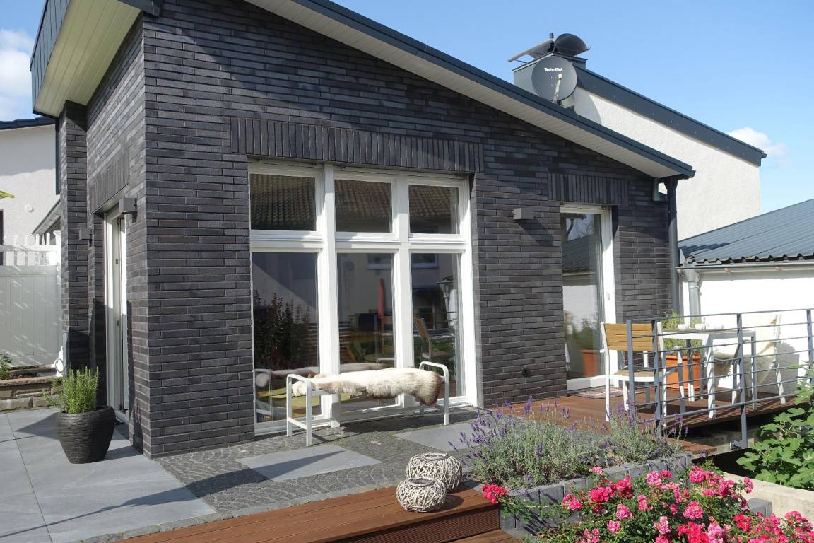122 M² Huis ∙ 2 Slaapkamers ∙ 4 Gasten - Mechernich