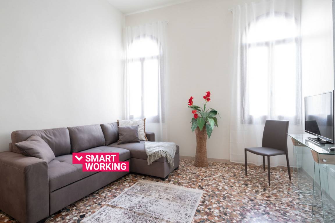 120 M² Apartment ∙ 3 Bedrooms ∙ 10 Guests - Venice