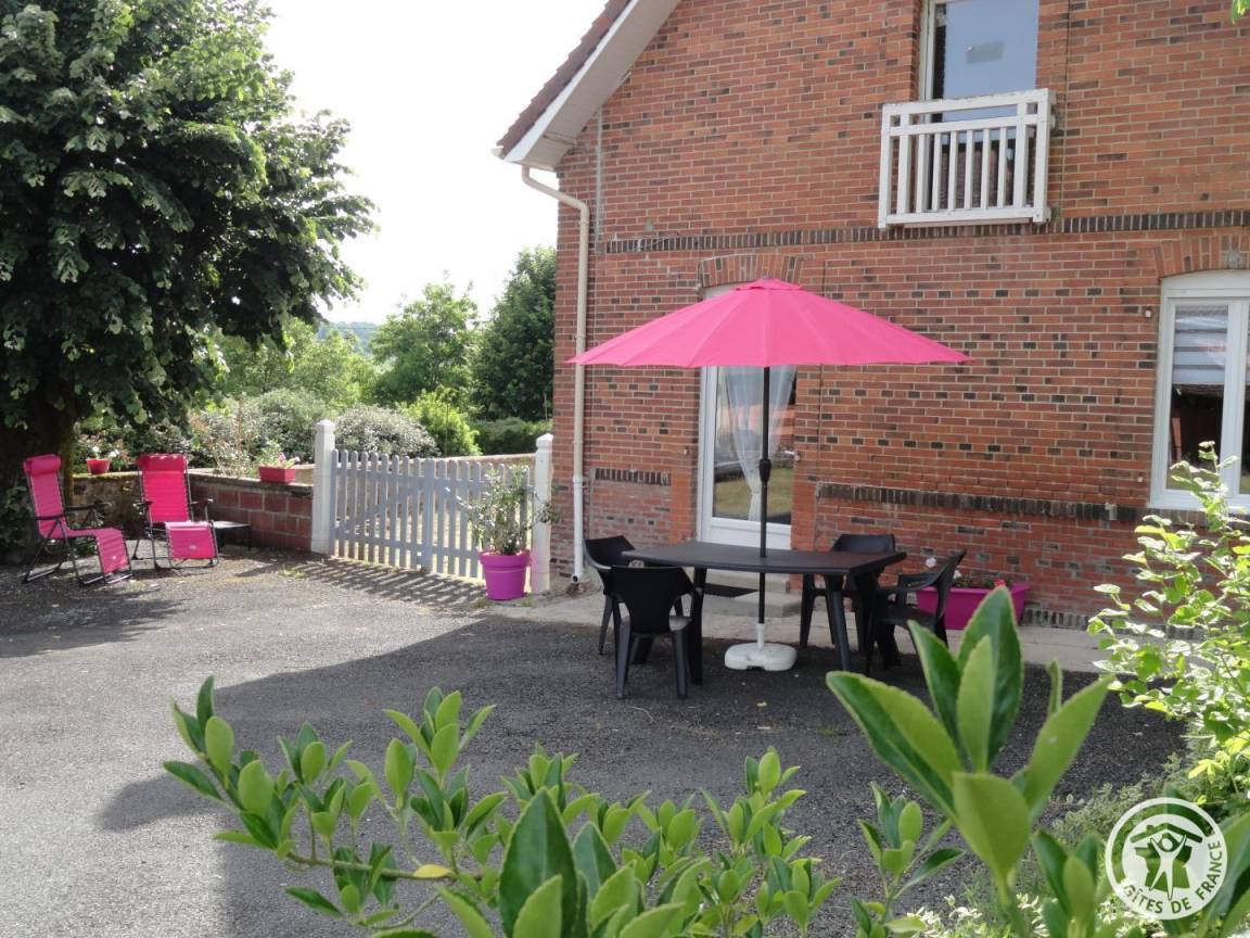 55 M² Gîte ∙ 1 Chambre ∙ 3 Personnes - Loire