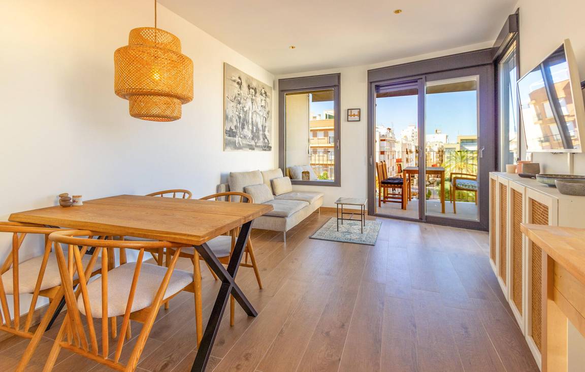 85 M² Ferienwohnung ∙ 2 Schlafzimmer ∙ 4 Gäste - Elche