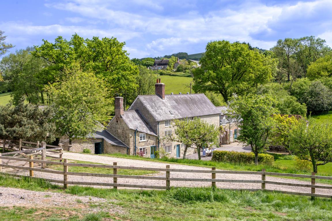 Cottage ∙ 5 Bedrooms ∙ 10 Guests - Shaftesbury