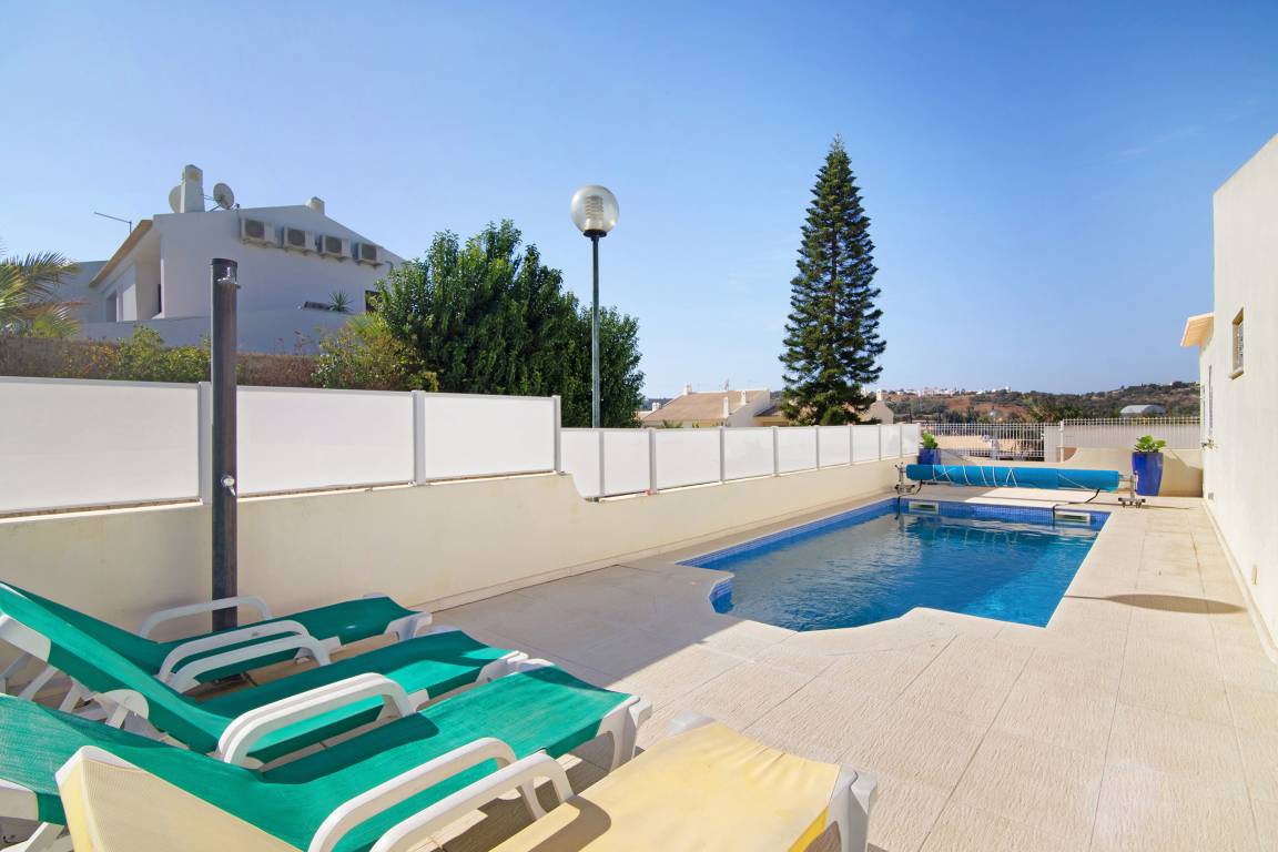 100 M² Villa ∙ 2 Schlafzimmer ∙ 4 Gäste - Albufeira