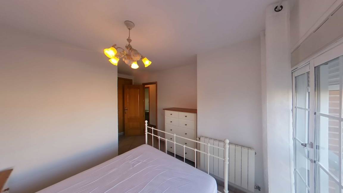 110 M² Apartamento ∙ 3 Habitaciones ∙ 6 Huéspedes - Torrejón de Ardoz
