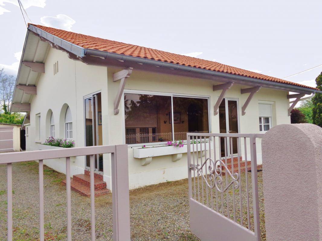 Gîte ∙ 3 Chambres ∙ 5 Personnes - Tarbes