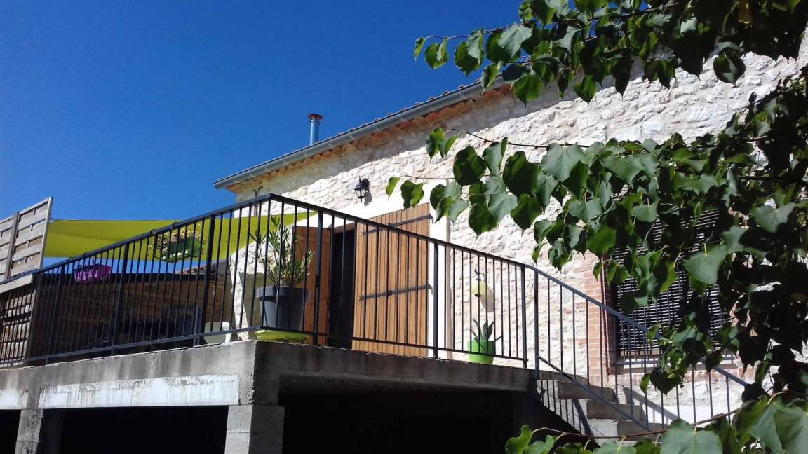 76 M² Gîte ∙ 2 Chambres ∙ 4 Personnes - Tarn