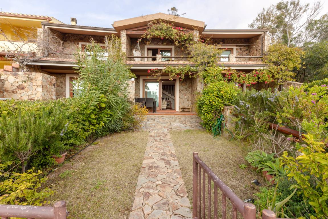 70 M² Appartamento Vacanza ∙ 3 Camere Da Letto ∙ 6 Ospiti - Domus De Maria