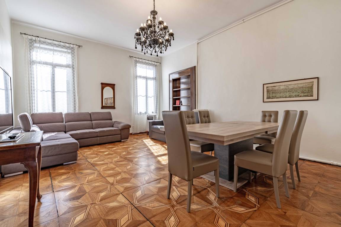 135 M² Apartment ∙ 3 Bedrooms ∙ 10 Guests - Venice