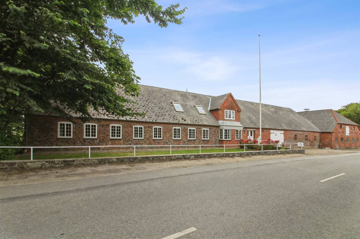 150 M² Maison De Vacances ∙ 4 Chambres ∙ 8 Personnes - Rømø