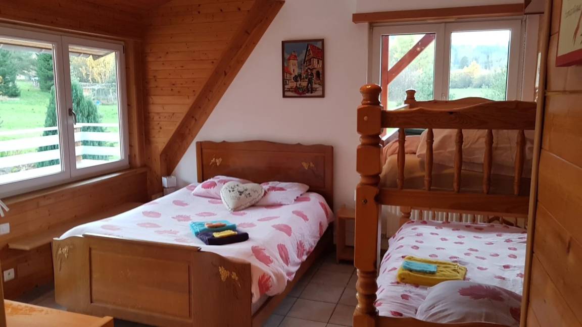 20 M² Chambre D'hôtes ∙ 1 Chambre ∙ 4 Personnes - Saint-Dié-des-Vosges