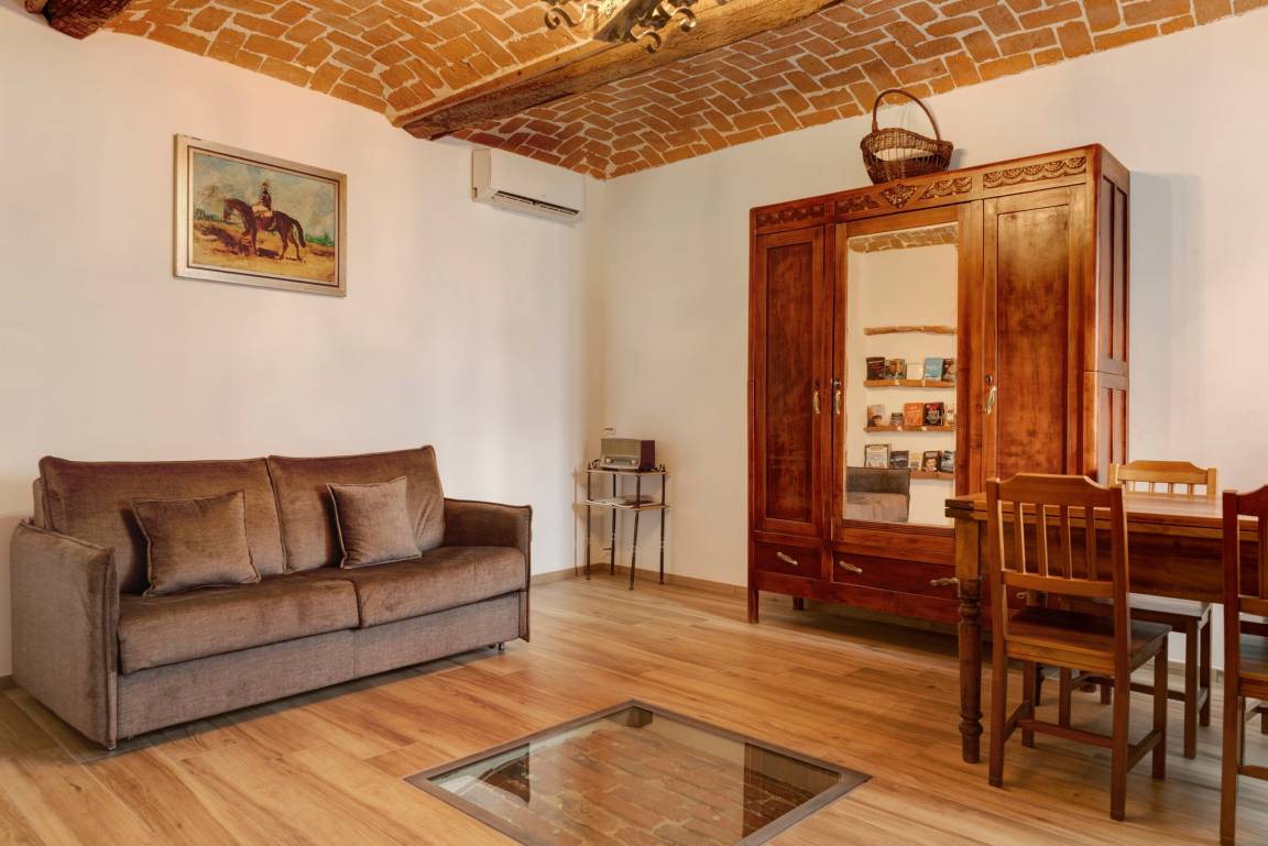 90 M² Ferienhaus ∙ 2 Schlafzimmer ∙ 8 Gäste - Asti