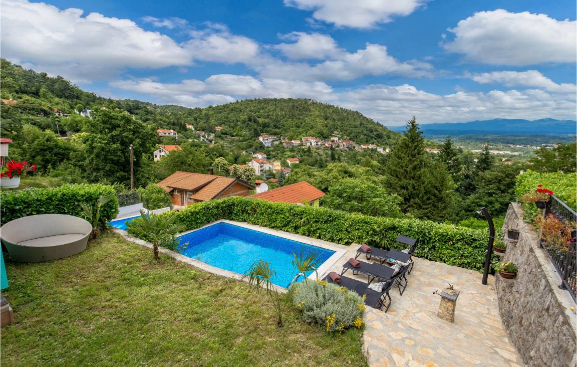 64 M² Appartamento ∙ 2 Camere Da Letto ∙ 5 Ospiti - Fiume (Croazia)