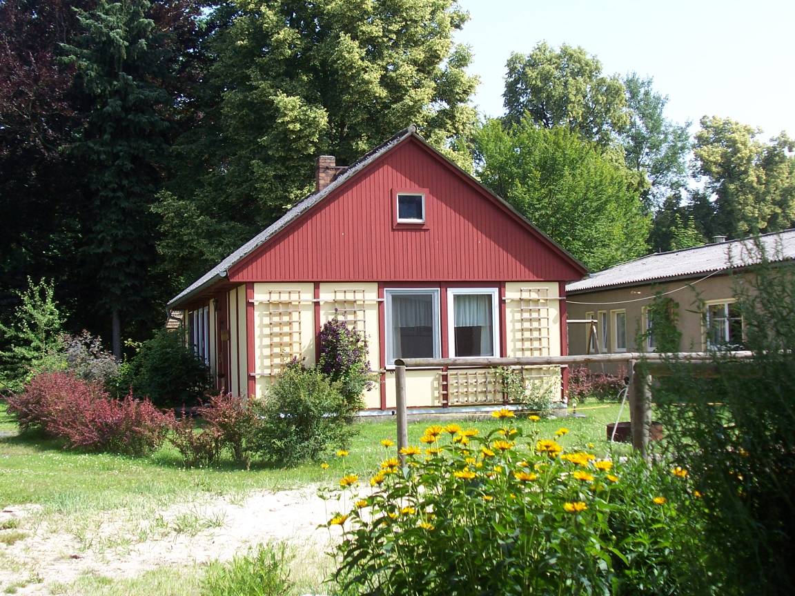 Bungalow ∙ 2 Schlafzimmer ∙ 6 Gäste - Niesky