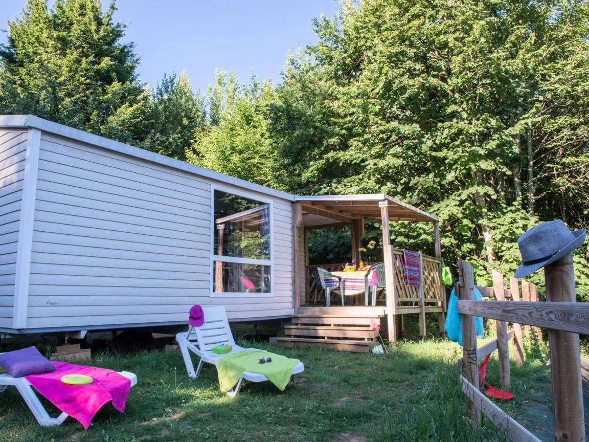 32 M² Mobil-home ∙ 2 Chambres ∙ 4 Personnes - Lot