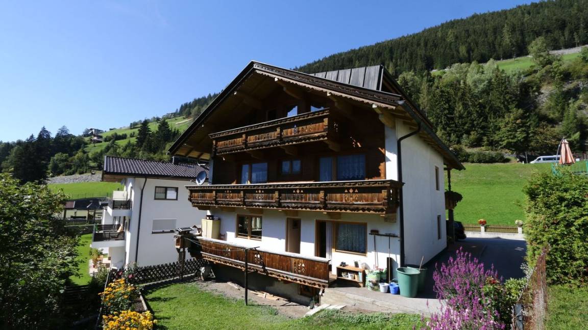 85 M² Ferienwohnung ∙ 3 Schlafzimmer ∙ 7 Gäste - Mayrhofen