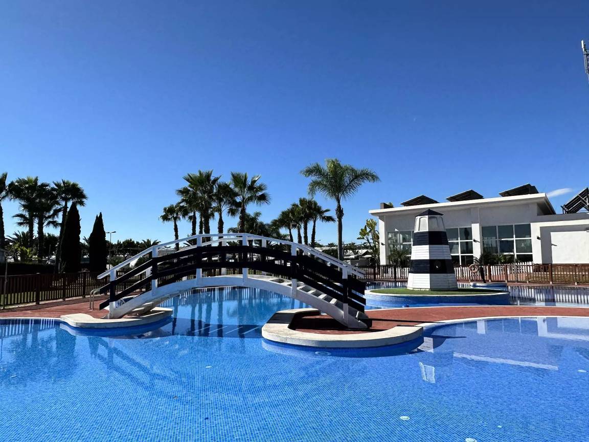 33 M² Casa Móvel ∙ 3 Quartos ∙ 6 Hóspedes - La Manga