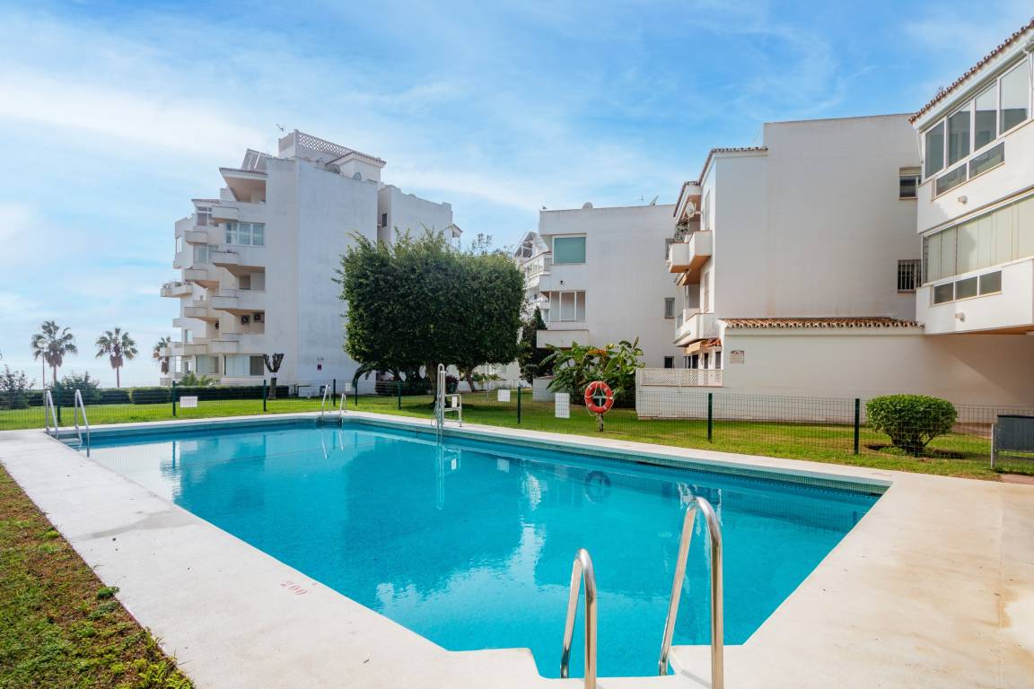 100 M² Apartment ∙ 3 Bedrooms ∙ 6 Guests - Marbella