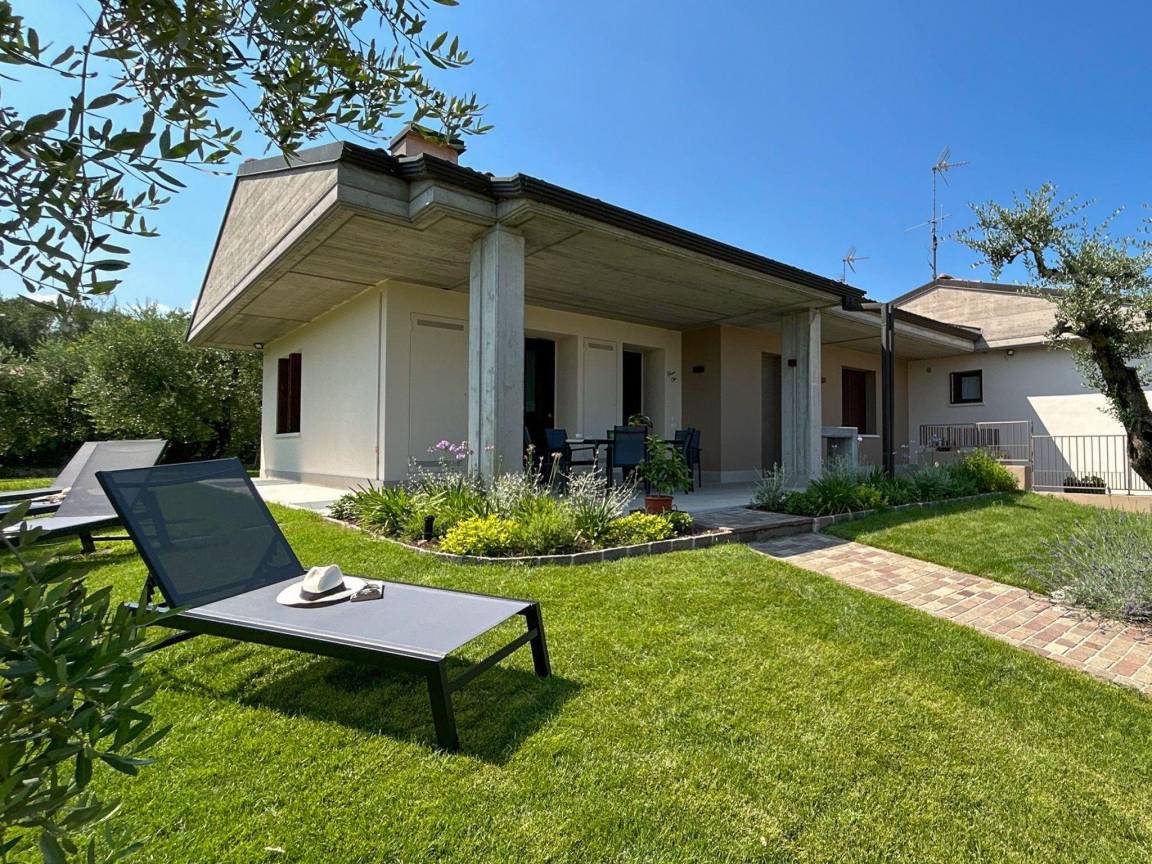 80 M² House ∙ 2 Bedrooms ∙ 5 Guests - Salò