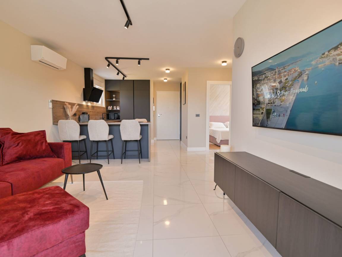 64 M² Ferienwohnung ∙ 2 Schlafzimmer ∙ 4 Gäste - Trogir