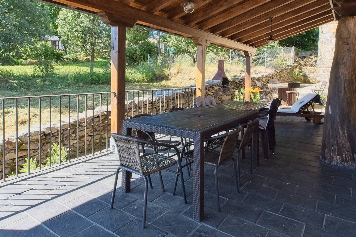 250 M² Casa ∙ 5 Habitaciones ∙ 12 Huéspedes - San Justo, España