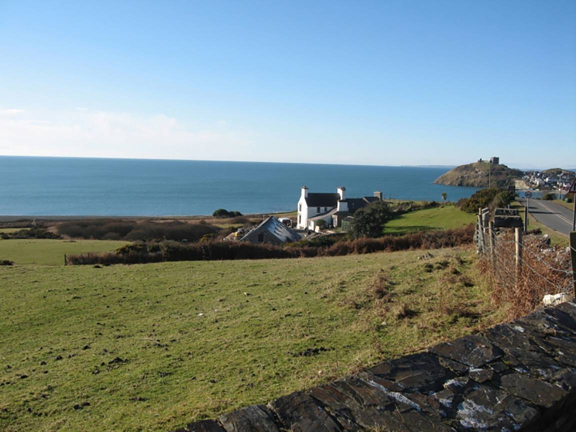 Cottage ∙ 4 Bedrooms ∙ 8 Guests - Criccieth